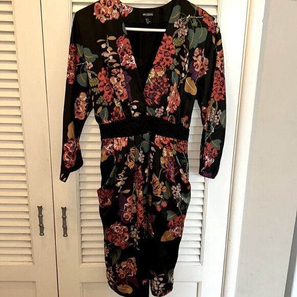 H&M | Dresses | Kimono Floral 2 Pockets Silky Feel Tie In Back For ...